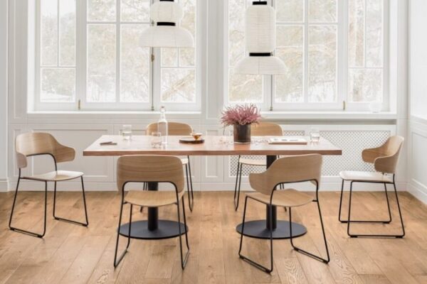 Perfect Office Desk For Your Space - Fusion Office Design